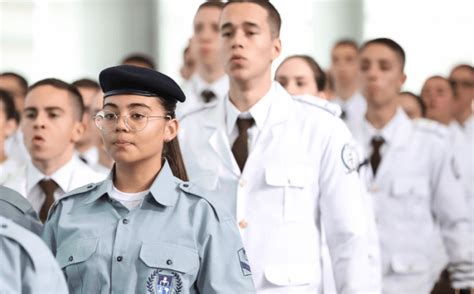 Governo Lula Encerra Programa De Escolas Cívico Militares Criado Por
