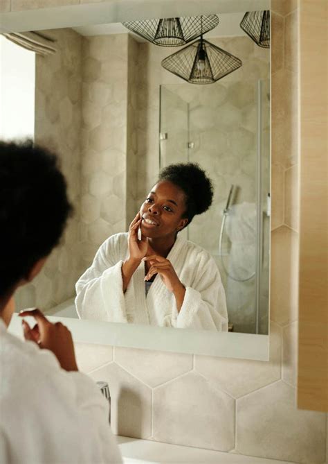 10 Things You Should Do For Your Relationship Health Every Morning