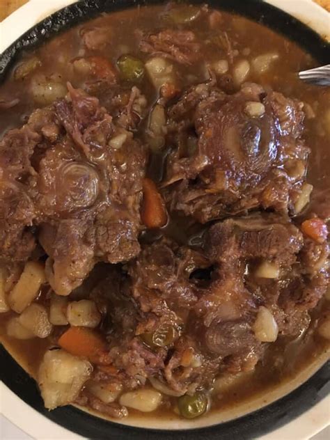 Moms Easy Oxtail Stew Recipe Beautiful Dawn Designs