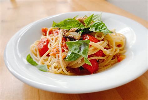 フレッシュトマトとツナのパスタ たんぽぽブログ