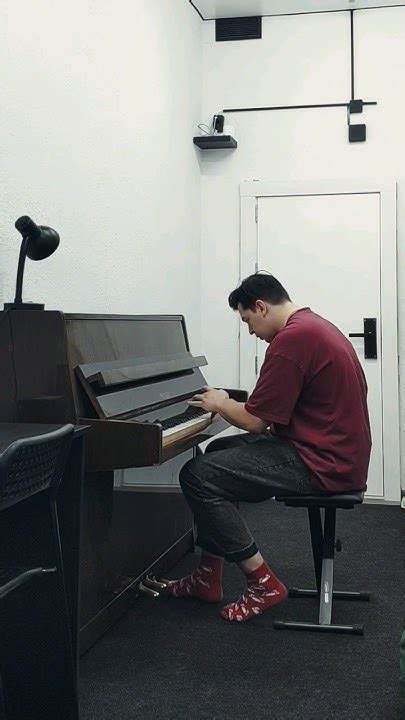 Оказывается за деньги аранжировки тоже отлично сочиняются 😎🎹💰 Youtube