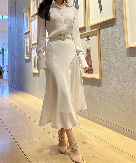 고급 실크 머메이드 새틴 스커트 에이블리