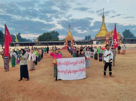 ယင်းမာပင်မြောက်ခြမ်း ရွာပေါင်းစုံ သပိတ်စစ်ကြောင်း စစ်အာဏာရှင် တော်လှန်ရေး ချီတက် ဆန္ဒပြ Khit