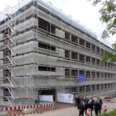 Richtfest für neues Laborgebäude an der Universität in Landau Pfalz