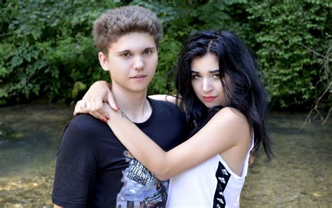 Foto Pogledajte što Je Radila Seksipilna Ena Friedrich S Plahtom