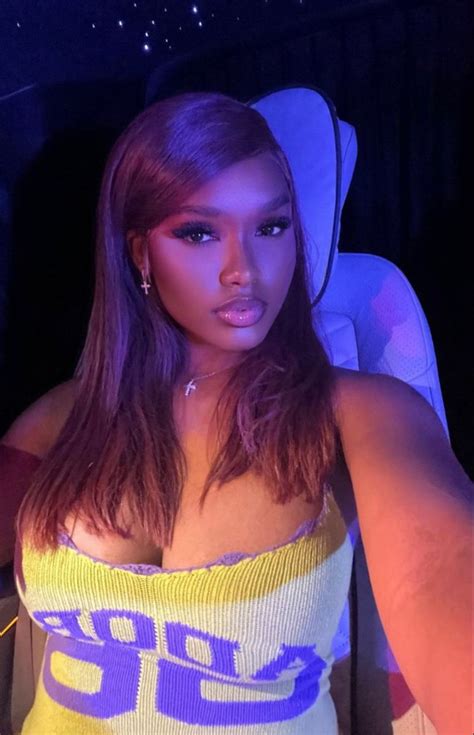 Pretty Woman Gorgeous Black Girl Makeup Girls Makeup Baddie Hairstyles Black Women