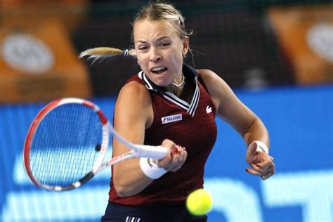 Tennis WTA Anett Kontaveit Dans Le Top 10 Du Classement WTA