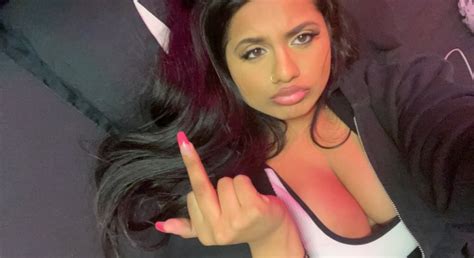 Babes Showing The Middle Finger Women Flipping The Bird Page FreeOnes Forum The Free