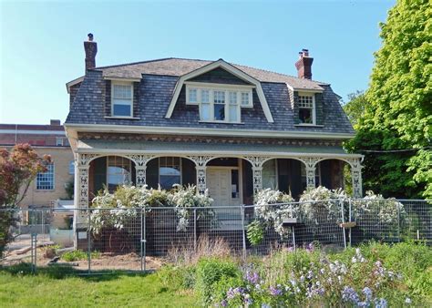 The Ashbridge Estate Le Domaine Des Ashbridge Historical Marker
