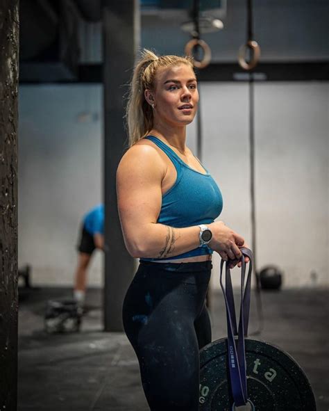 Lauren Pockevich Rcrossfitgirls