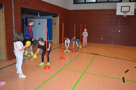 Grundschulaktionstag Handballaktion für 2 und 3 Klasse