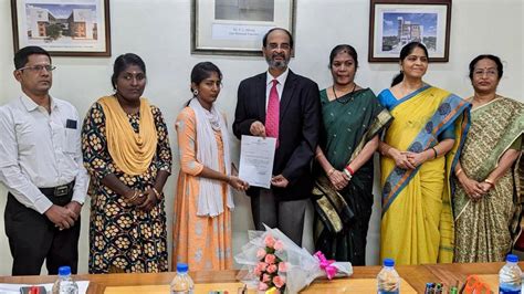 Class 12 Topper Of Corporation School Topper Admitted To Ethiraj College For Women The Hindu