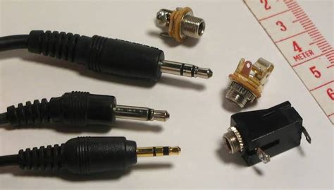 What Are The Different Types Of Headphone Cables Music Rooms