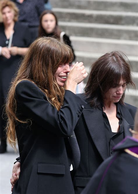 Photo Lou Doillon Charlotte Gainsbourg Sorties des célébrités aux