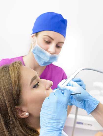 Wisdom Teeth Extractions BDG