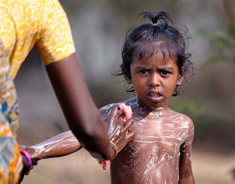Indian Village Girls Bathing Indian Village Bathing Beauty Parijat