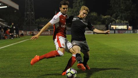 Jenkinson Returns As Saints Hold Arsenal