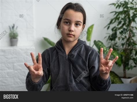 Mute Girl Definition At Joanne Tindall Blog