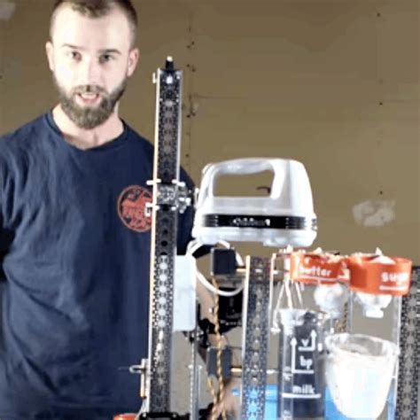 the cake robot is no lie hackaday