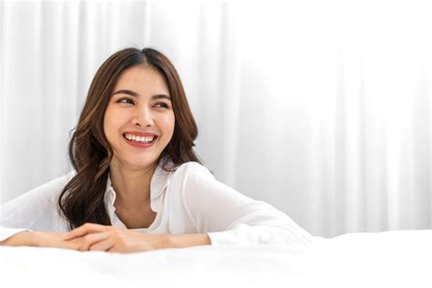 How A Smile Makeover Can Boost Your Confidence Gladura Dental