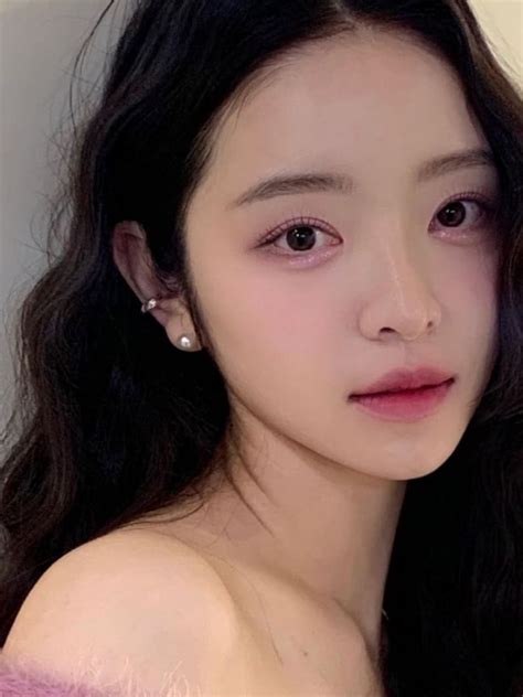 25 Epic Witch Makeup Ideas That Will Cast A Spell On Everyone Kbeauty