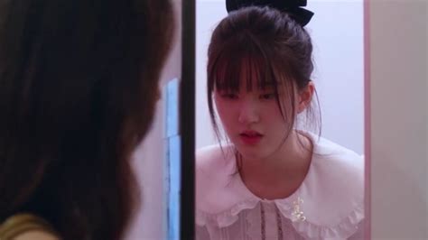 女孩出去玩生理期突然来了，男孩三个举动把她所有的不安细心抚平腾讯视频