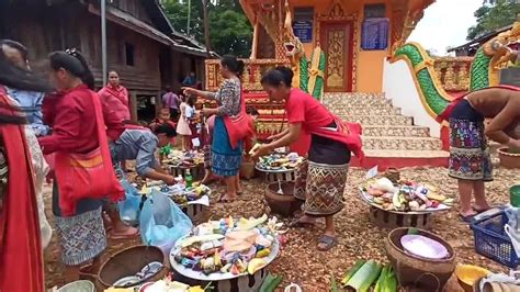 ບຸນເດືອນ ໙ ຫໍ່ເຂົ້າປະດັບດິນ ຮີດຊາວພວນ ແຂວງ ຊຽງຂວາງ ບຸນເດືອນ ໙ ຫໍ່ເຂົ້າປະດັບດິນ ຮີດຊາວພວນ