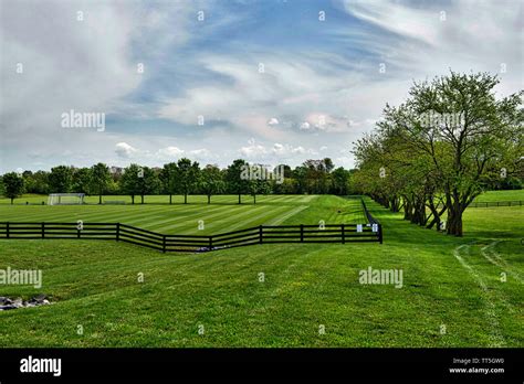 Ida Lee Park Recreation Center Is A Full Service Recreation Faci Hi Res