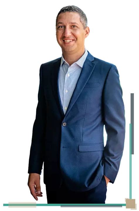 Sarasota Real Estate Agent Luxury Expert Marlin Yoder