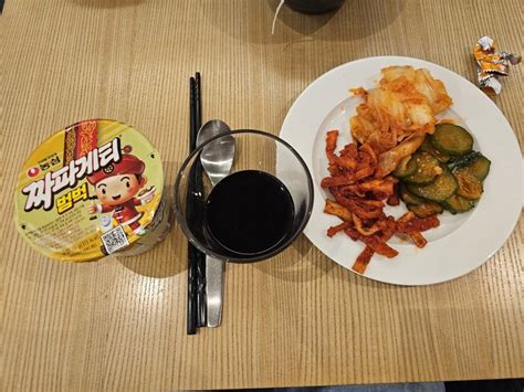 공항 라운지에서 꼭 먹어줘야하는거 Mlbpark