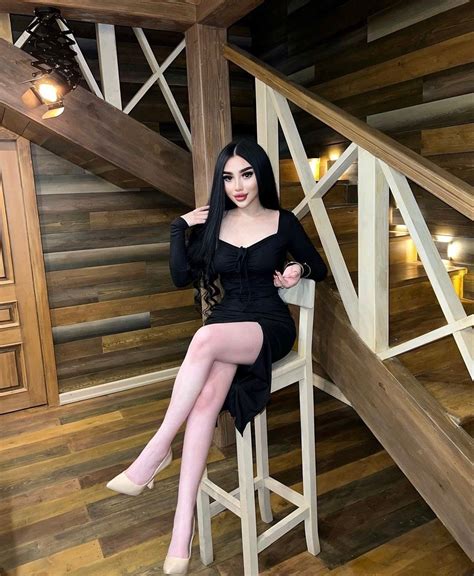 Saraline Moldavo Puta En Doha