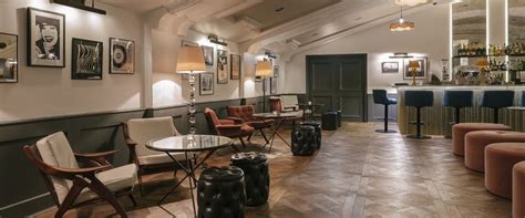 Eat17 Hackneyrestaurantupstairs 02 1500x626 878x366 Something Curated