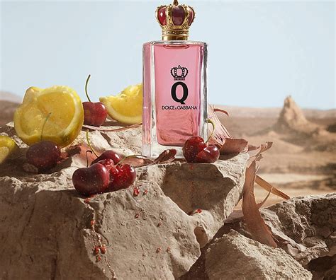 Женская парфюмерная вода DOLCE GABBANA Q 50 мл 8057971183654