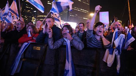 له‌ ئیسرائیل خۆپیشاندان ده‌ستیپێكرد