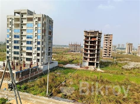 M Block Bashundhara Nearby 300ft Road South Facing 3 Katha Plot Sale