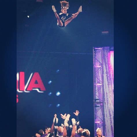 Cheer Extreme Toe Touch Basket