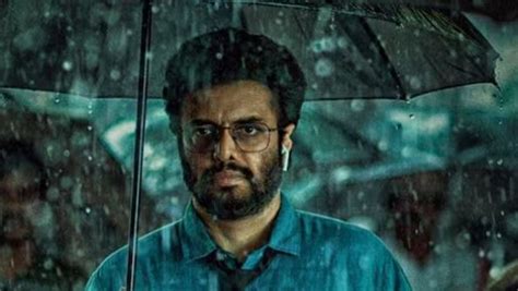 ఎన్టీఆర్ ఫ్యాన్స్‌కు నందమూరి హీరో వార్నింగ్ చంద్రబాబు బాలయ్యను లాగుతూ