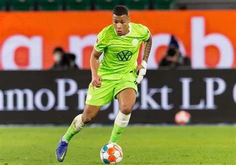 Lac Milan A Officiellement Annoncé Larrivée Daster Vranckx