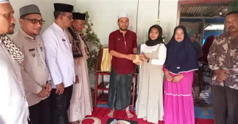 Gadis Ambon Masuk Islam Di Aceh Jaya