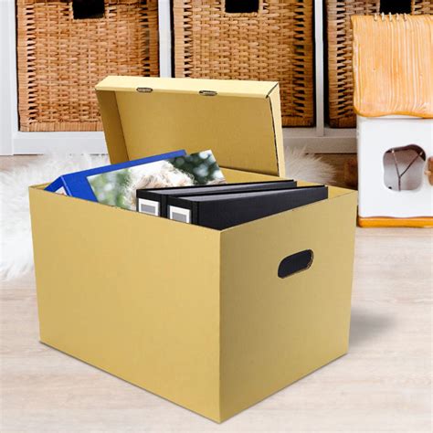 Carole Dicker Capturing The World Through The Lens Of Passion And Det