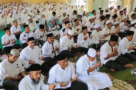 Zikir Akbar Dan Doa Bersama Di Aceh Barat Antara Foto