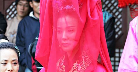 포토엔 이화낭자 손태영 보일듯 말듯한 그녀의 미모