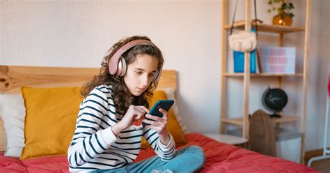 Tiktok Sets Default 60 Minute Per Day Time Limit For Users Under 18