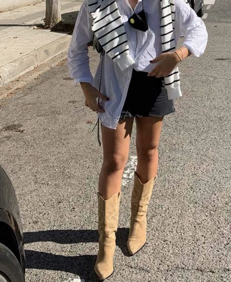 Cherry Tee By Nude Project 🍒 Ropa Estilo Hijab Bolsos Zara