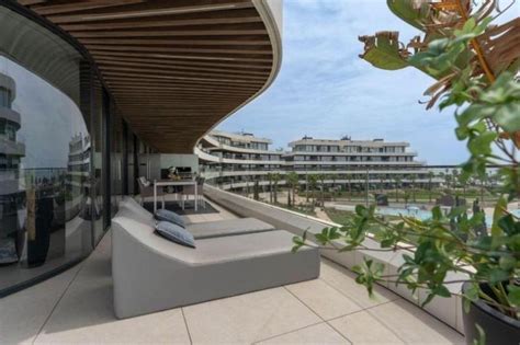 Piso en venta en Los Álamos Torremolinos Ref NAW pmh02646