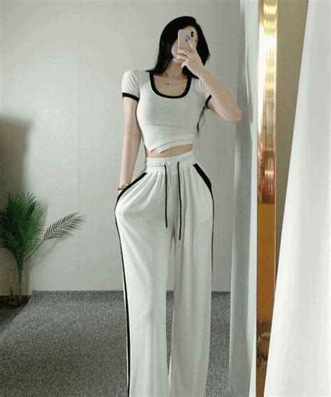 💝세트가 반팔긴팔 4color언발랍빠트레이닝세트 투피스 크롭 반팔 츄리닝 데일리 꾸안꾸 훈녀룩 트레이닝복 에이블리