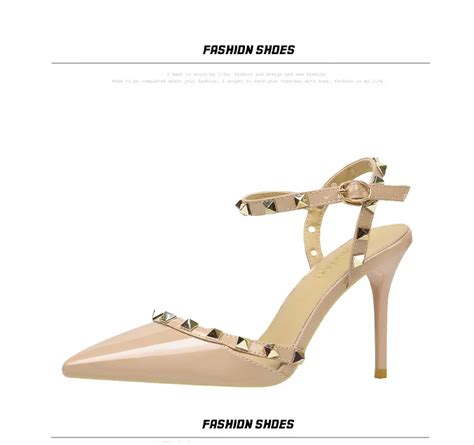 Sexy Nightclub Female High Heel Pumps Women Pointed Toe Rivets Shallow