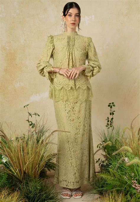 Jual Zalia JASMINE LACE KURUNG SET Original 2025 ZALORA Indonesia