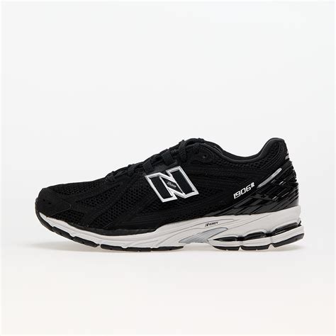 New Balance 1906R