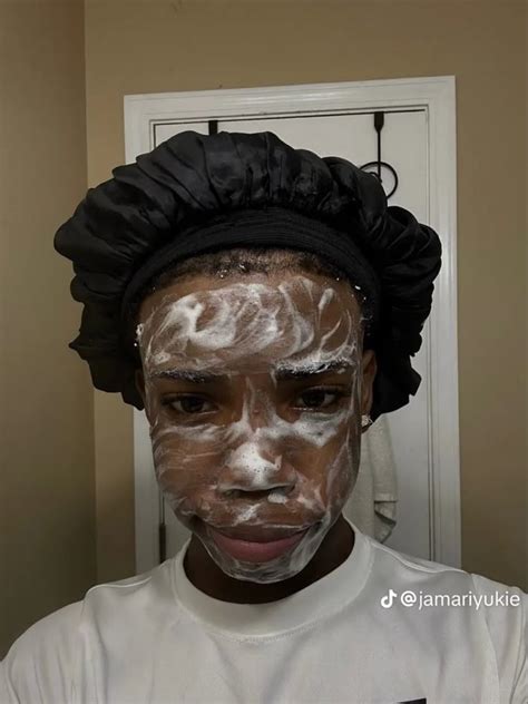 Pin By Justine Bell On Idk Afro Hairstyles Men Light Skin Men I Love Black Women